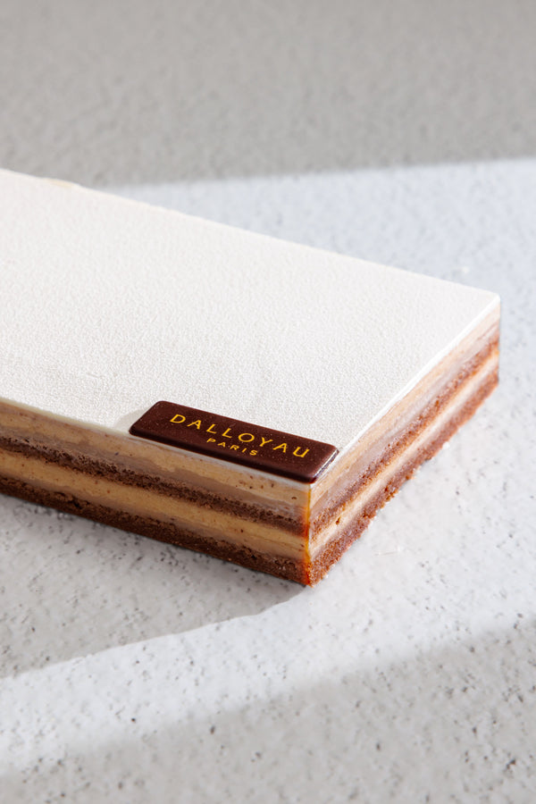 WHOLE CAKE – DALLOYAU HONG KONG